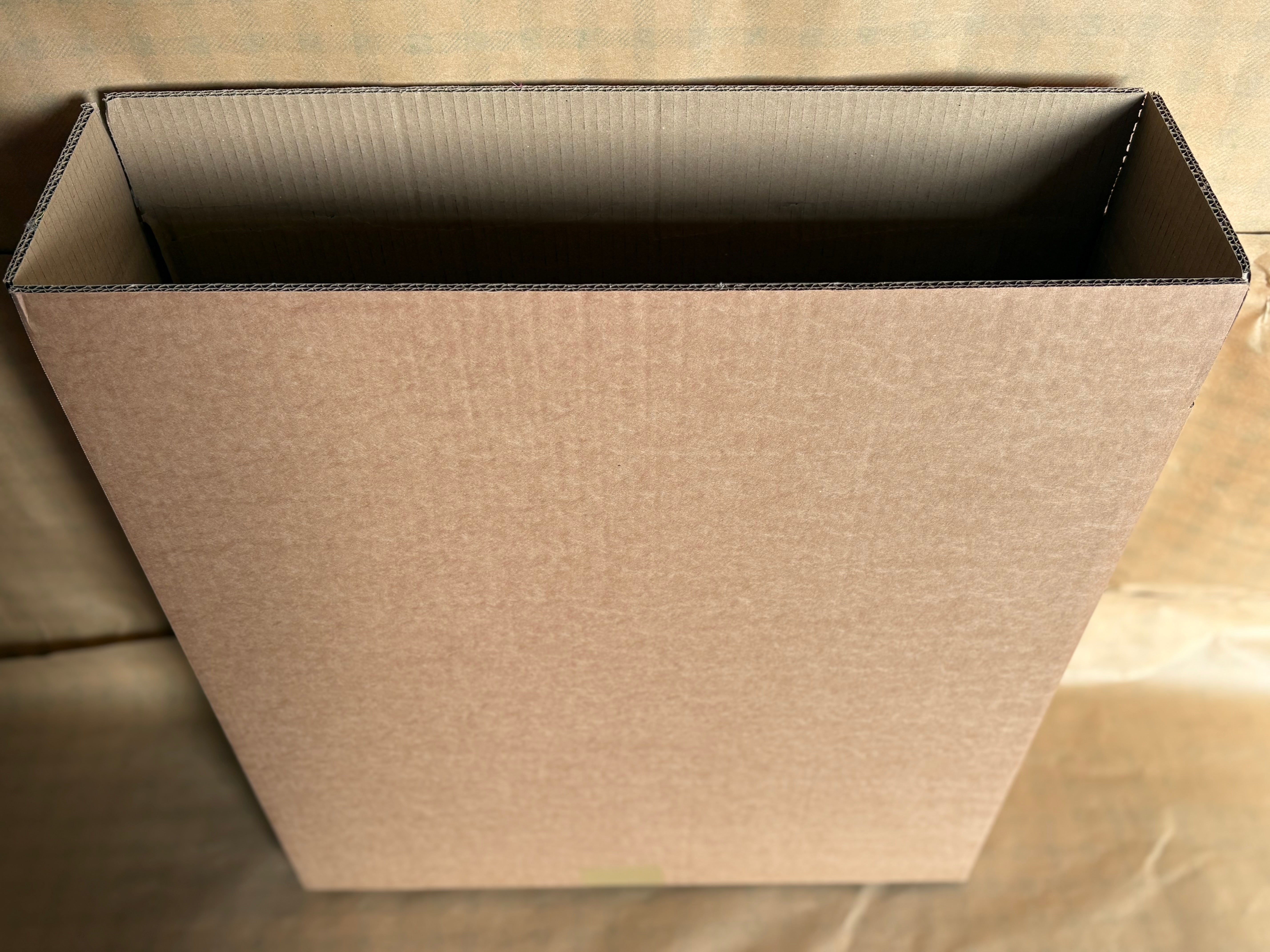 PACK 10 DOUBLE WALL WREATH BOXES 630mm x 640mm x 180mm (UK MAINLAND ON ...